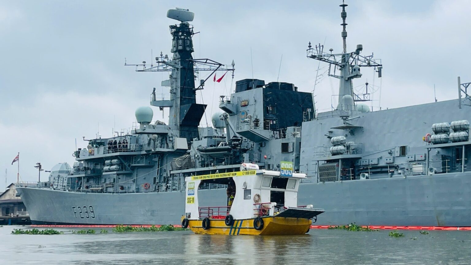 SOS MOBILIZED FORCES TO RESPOND TO THE UK MILITARY SHIP – HMS RICHMOND ...